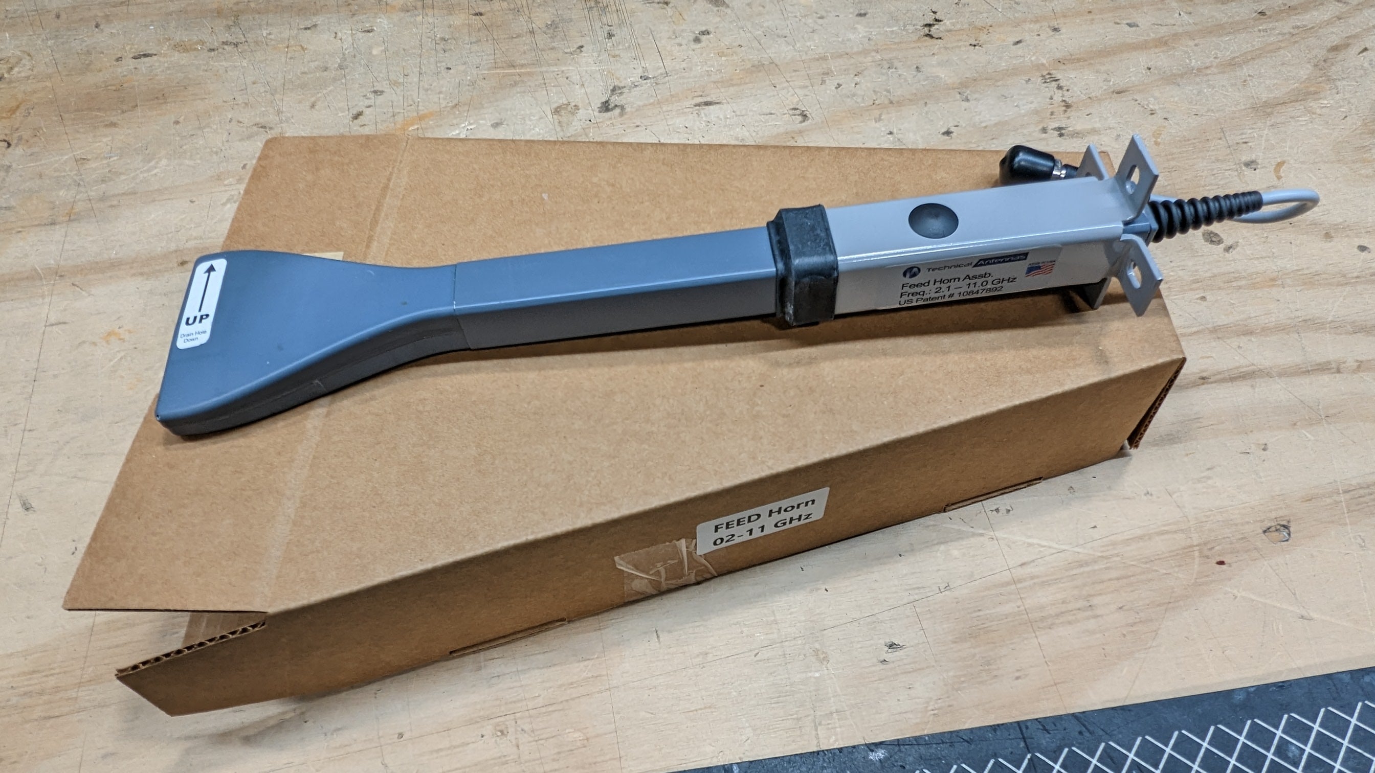 2.1-7.5 GHz High Gain Parabolic Grid Dual Band WiFi SigInt Ultra Wide ...